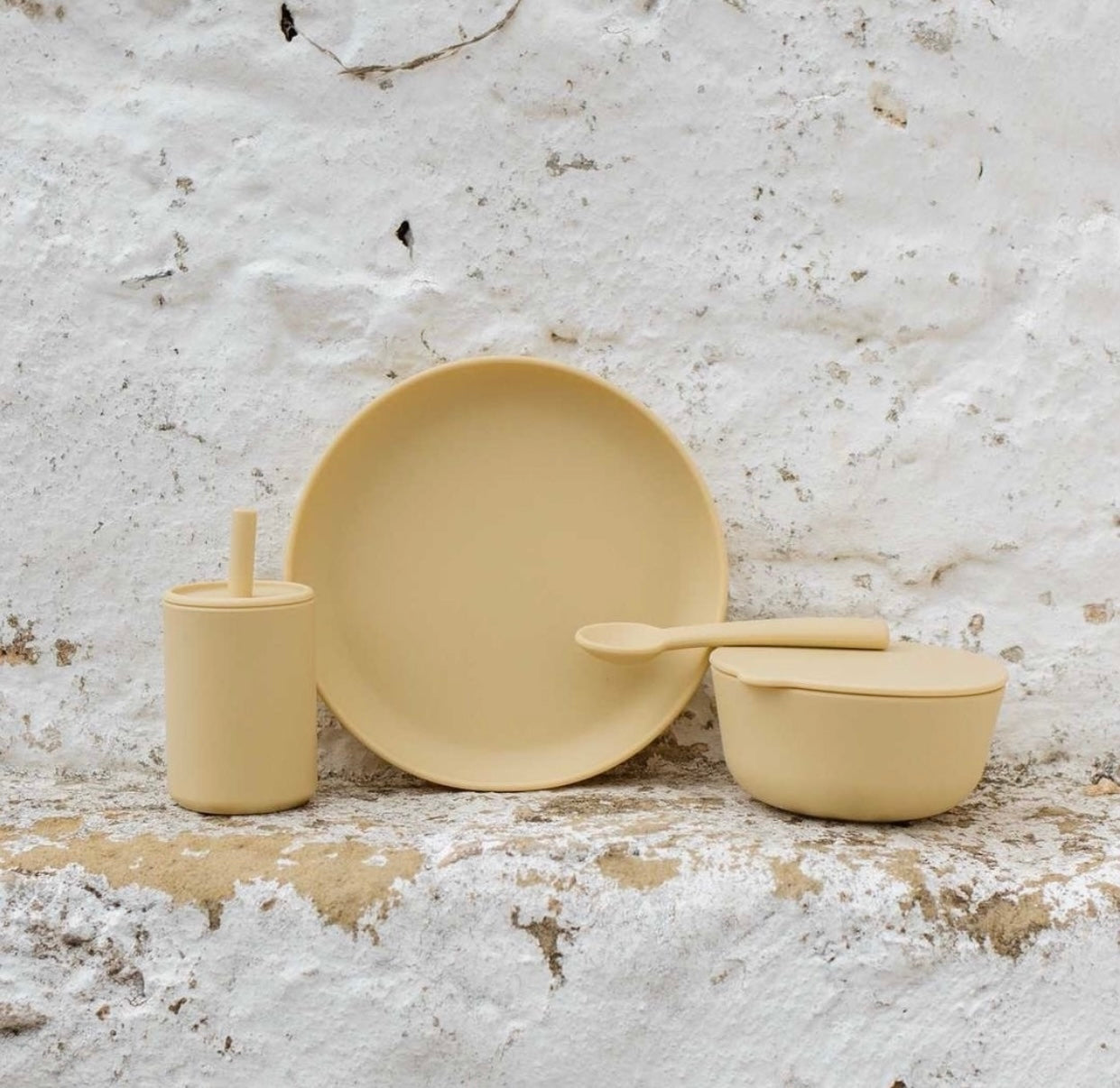 Feeding – Little Harmony